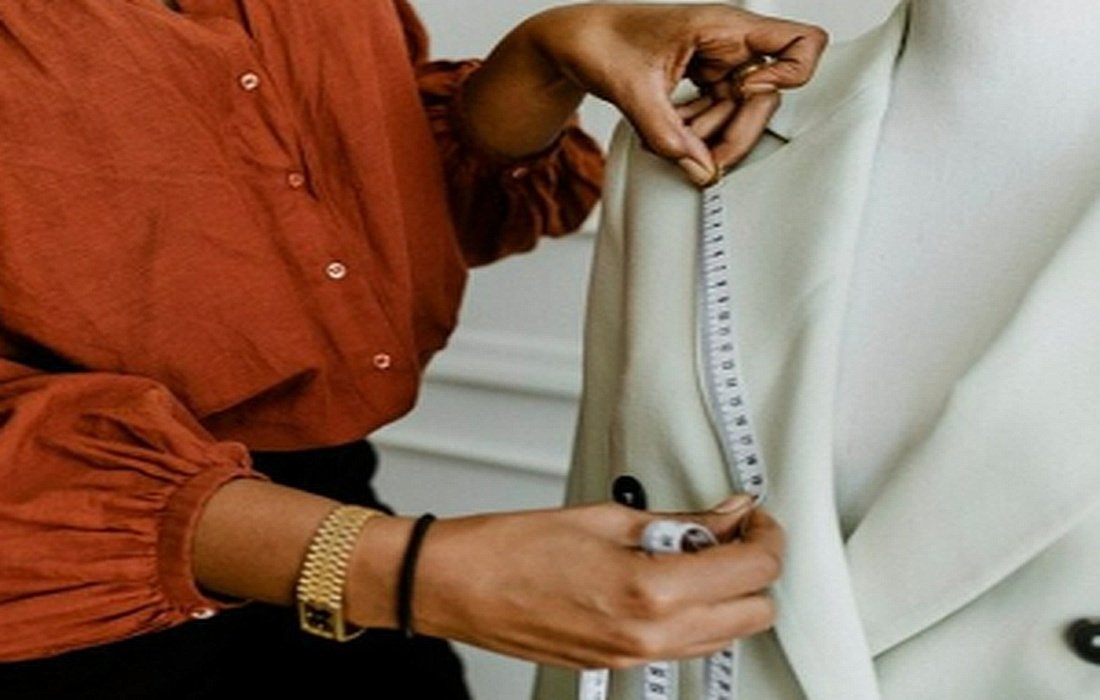 Choosing the Right Size for Your Overcoat: A Guide from Designers ...