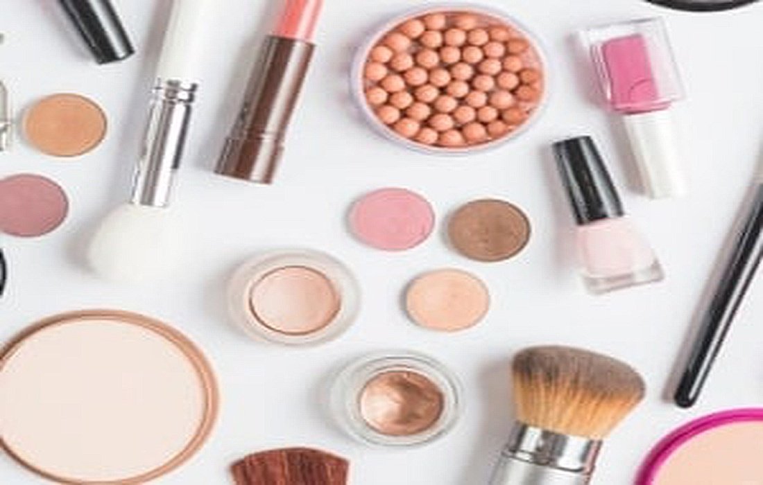 Understanding Cosmetic Allergies: Causes, Effects, and Solutions ...